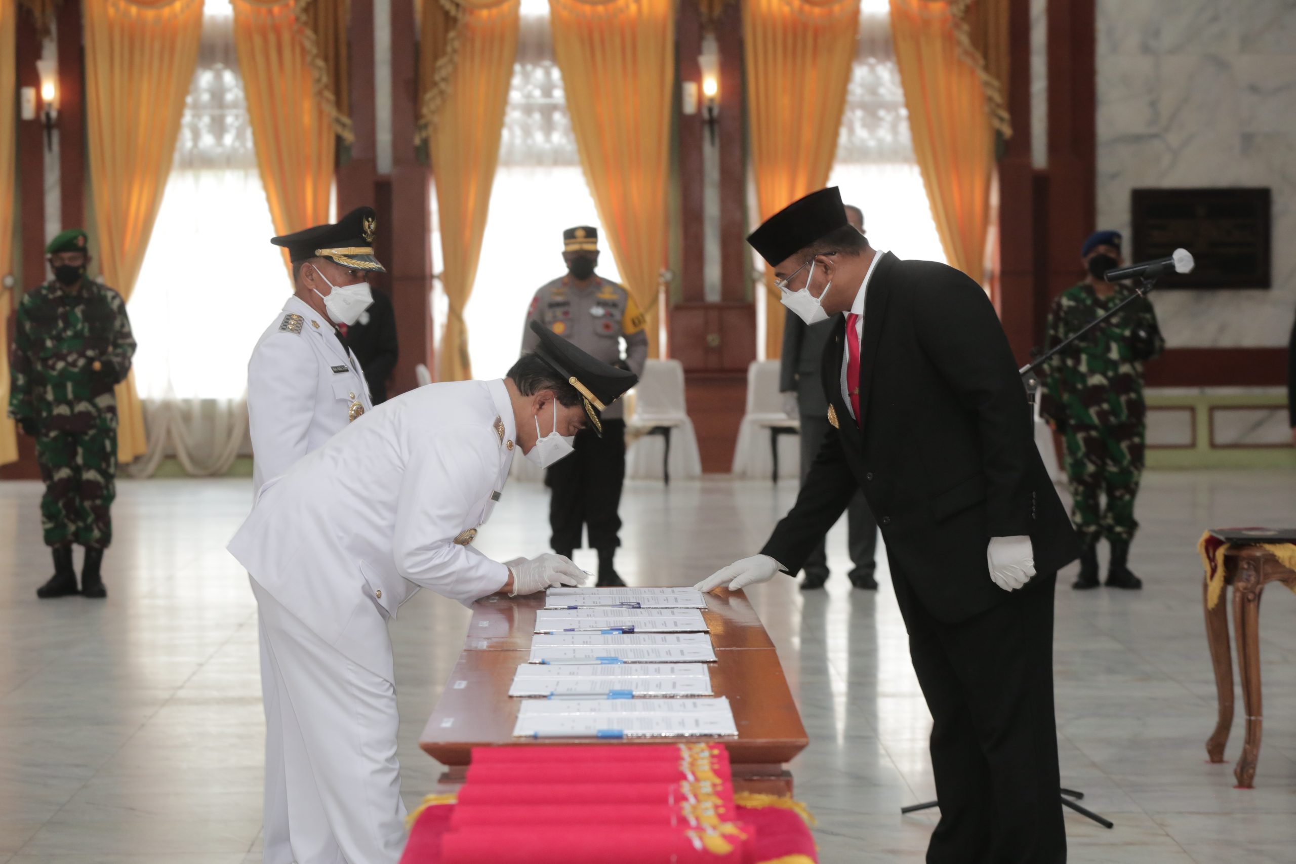 Zairullah - Rusli Resmi Dilantik Jadi Bupati dan Wakil Bupati Tanah Bumbu Masa Jabatan 2021 ...