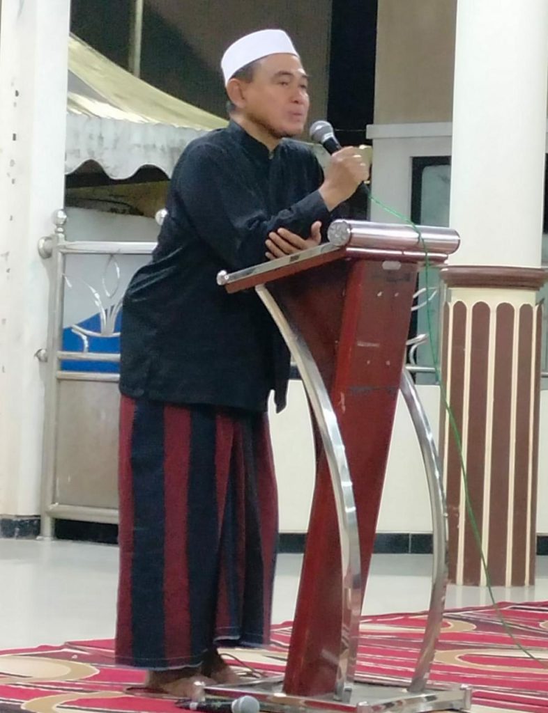 Zairullah Azhar, Bupati Yang Perhatikan Pendidikan Anak Yatim Sampai ...